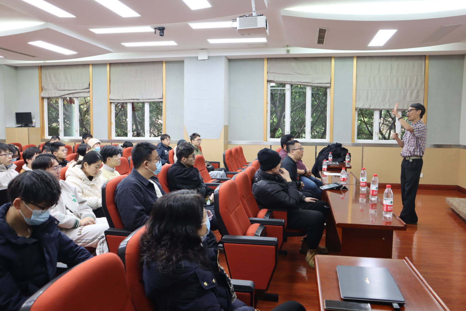 新加坡国立大学Marcelo H. Ang, Jr.教授于我院作学术报告-计算机学院